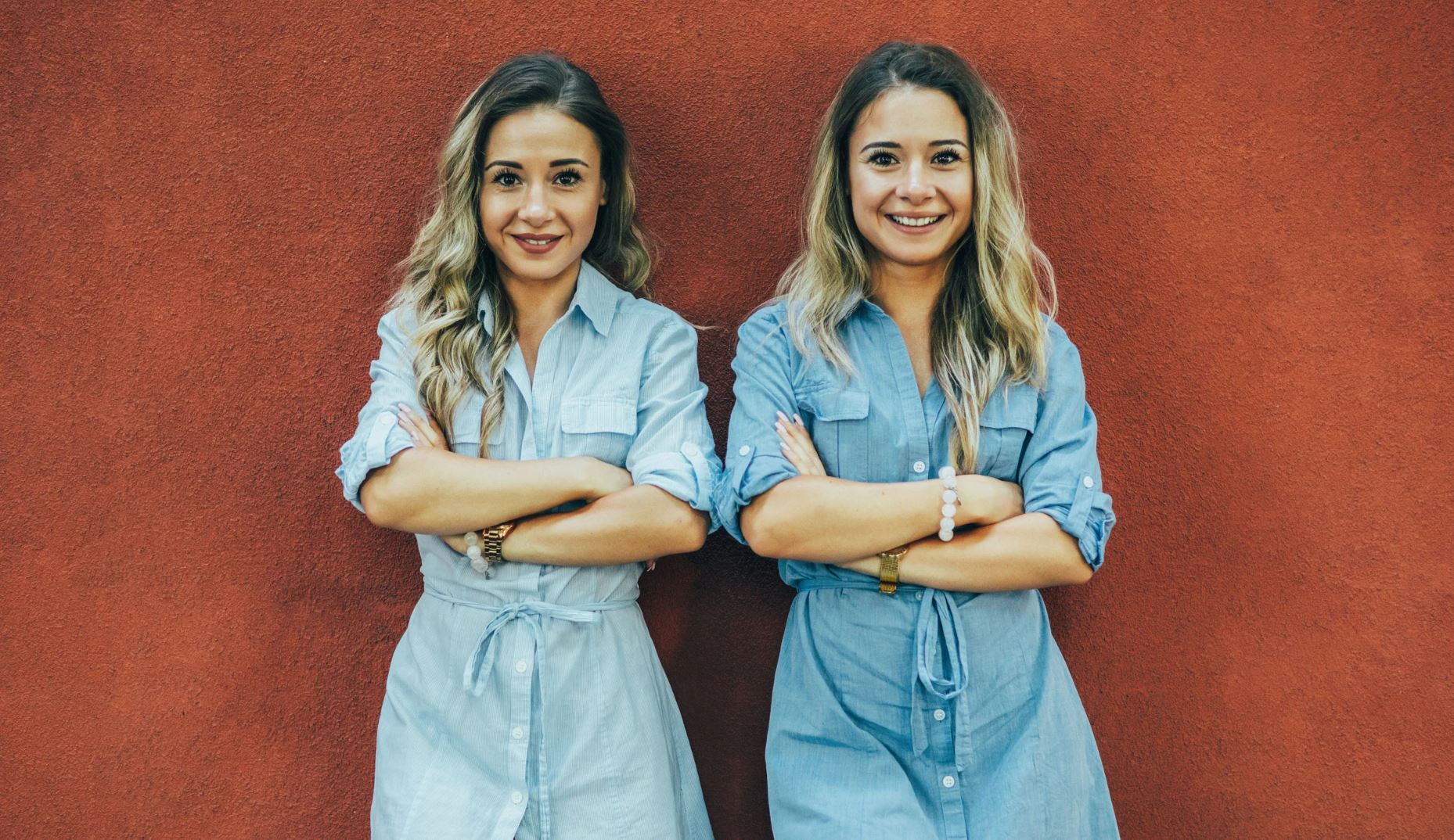 Lisa und Lena Vermögen 2025: So reich sind die Zwillinge